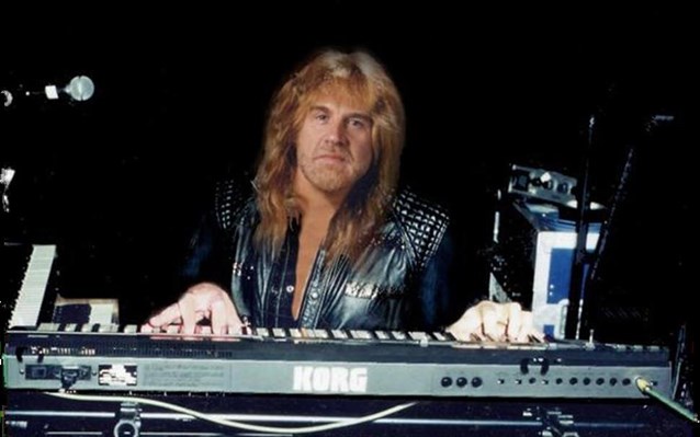 Σαν σήμερα 28/1: Απεβίωσε ο πληκτράς των BLACK SABBATH - Geoff Nicholls ...
